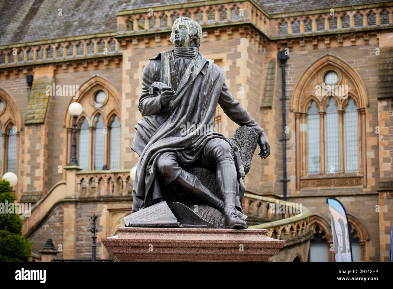 Dundee, Scotland, Robert Burns statue monument Albert Square Stock ...