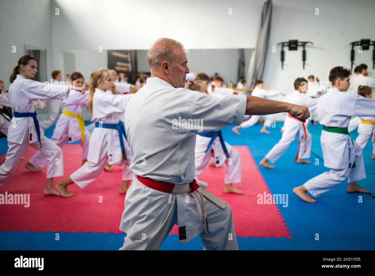 Live trainer shows exercises hi-res stock photography and images - Alamy