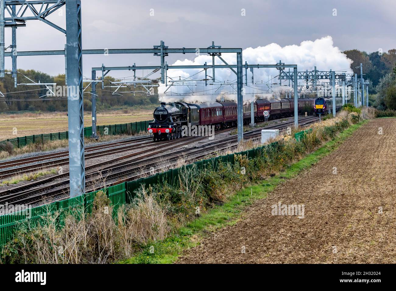 Wellingborough, UK. 16th October 2021. Bahamas a Jubilee class 5596 ...