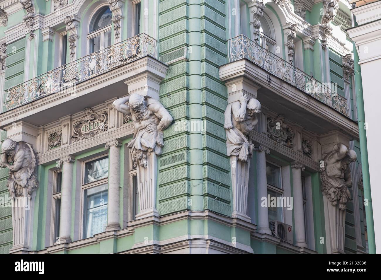 Atlanteans hi-res stock photography and images - Alamy