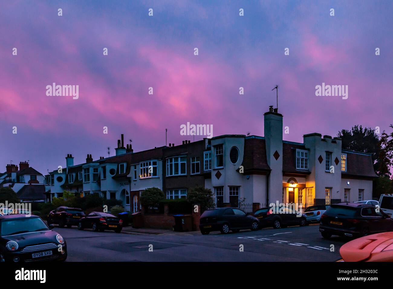 Pre dawn sky light clouds hi-res stock photography and images - Alamy