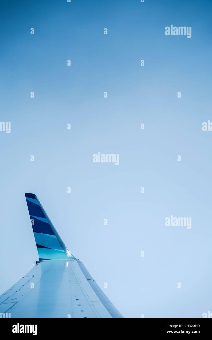 Garuda indonesia hi-res stock photography and images - Alamy