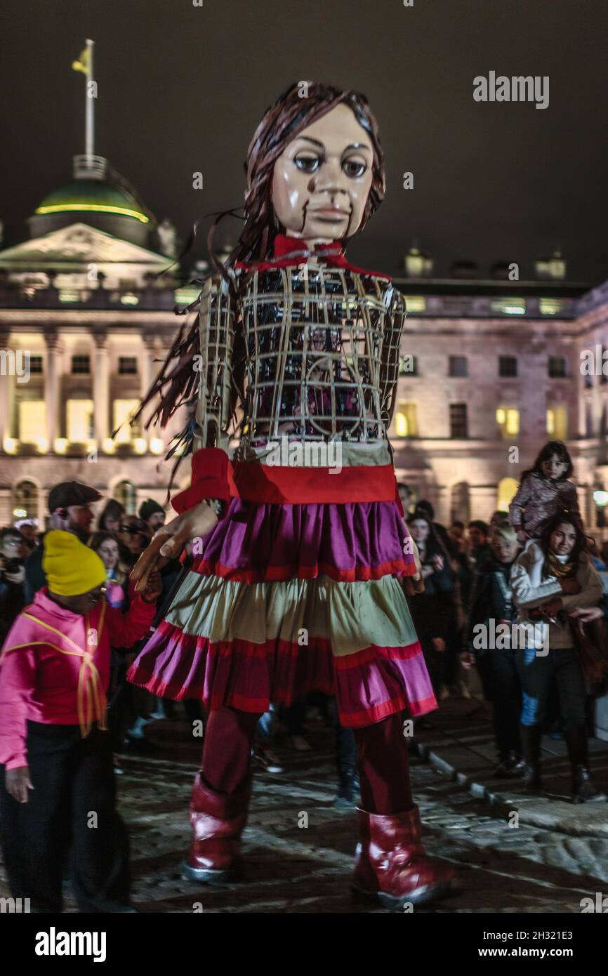 The Walk - A travelling festival of art in support of refugees, brought ...