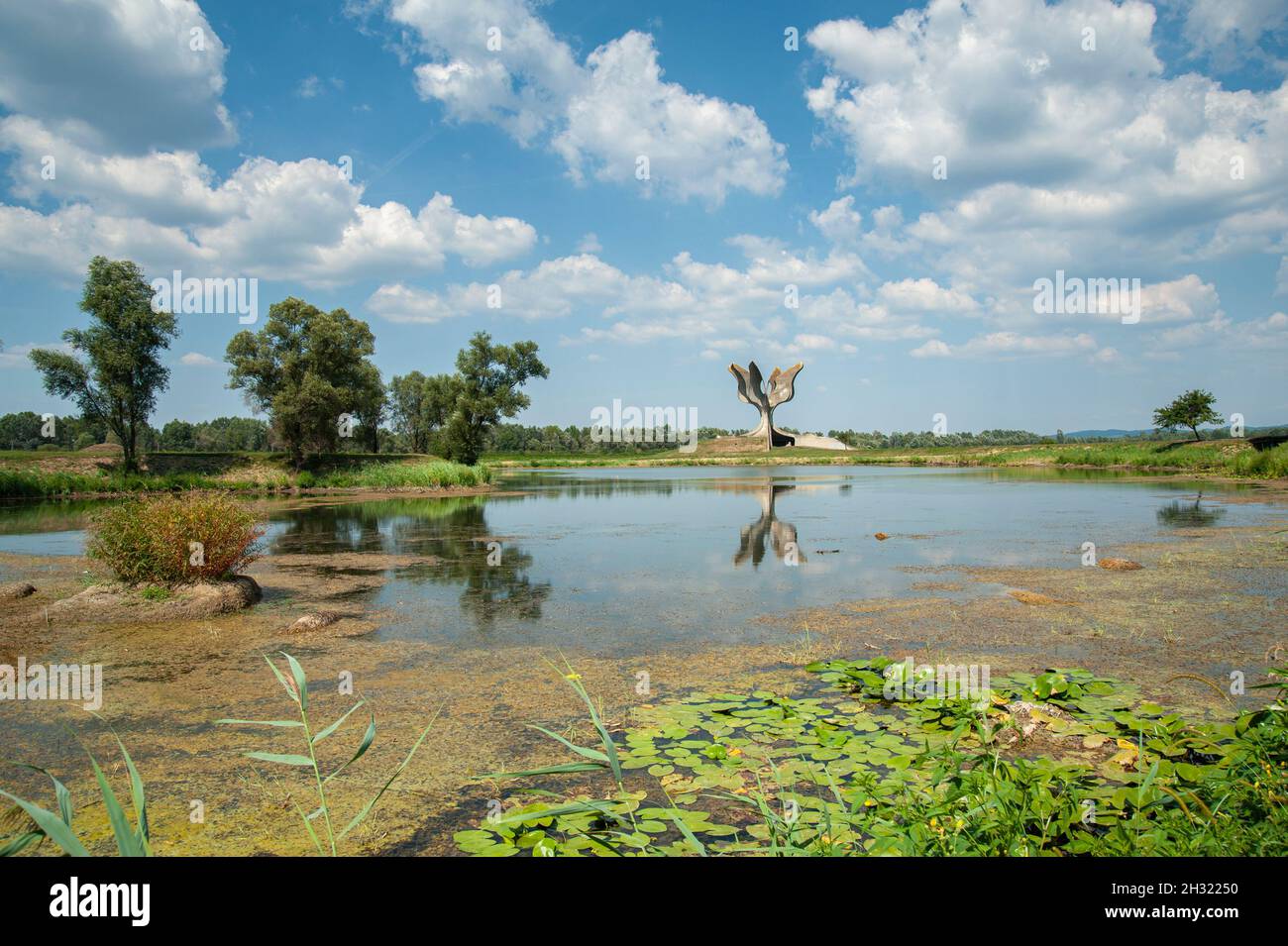 Jasenovac concentration camp memorial statue Stock Photo - Alamy