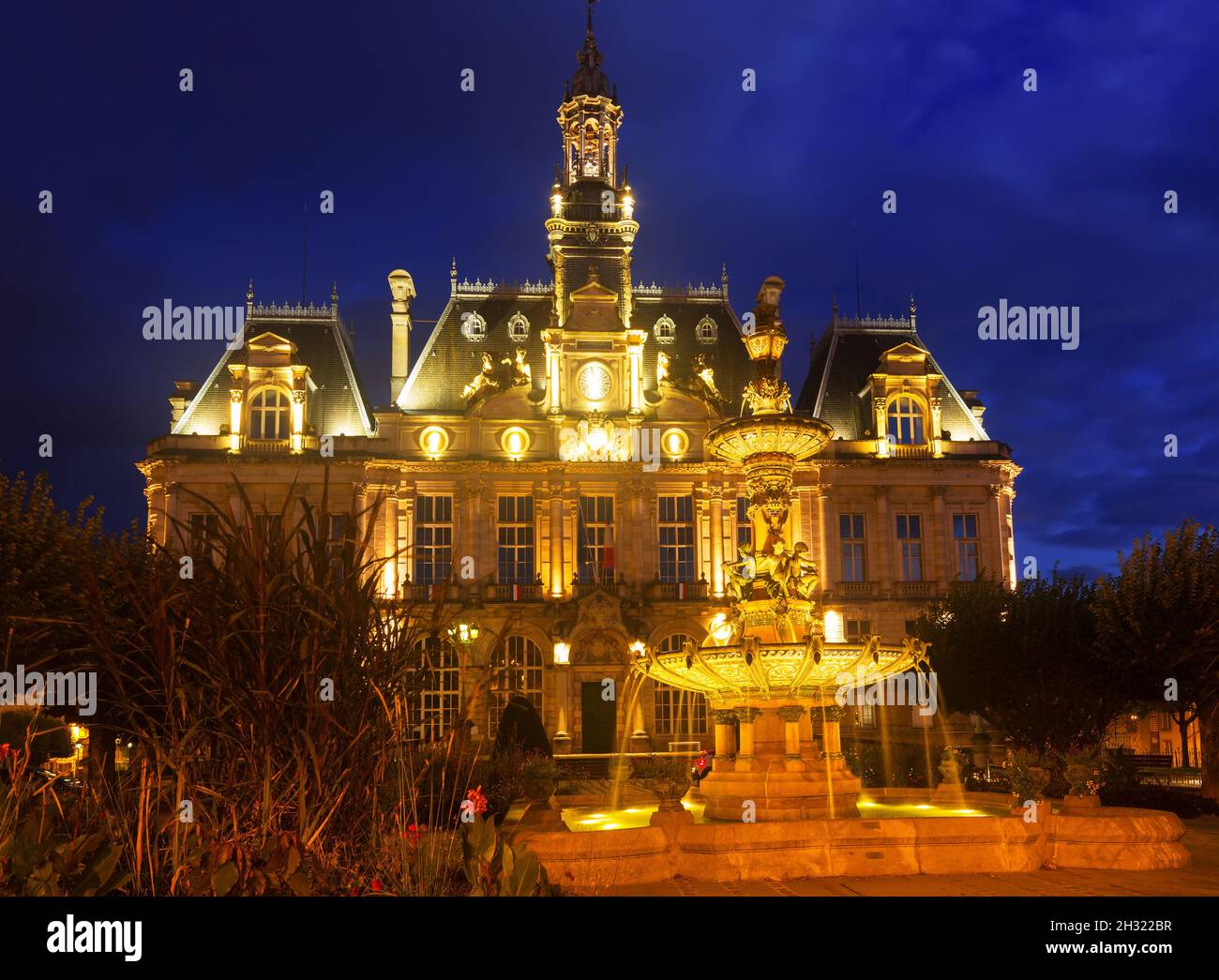 Limoges town hall hi-res stock photography and images - Alamy
