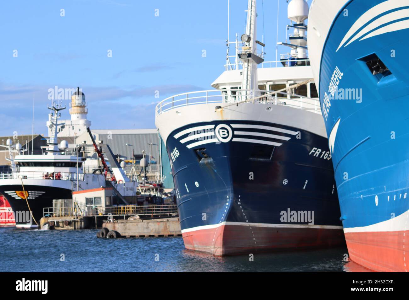 Fishing boats in Fraserburgh harbour Stock Photo - Alamy