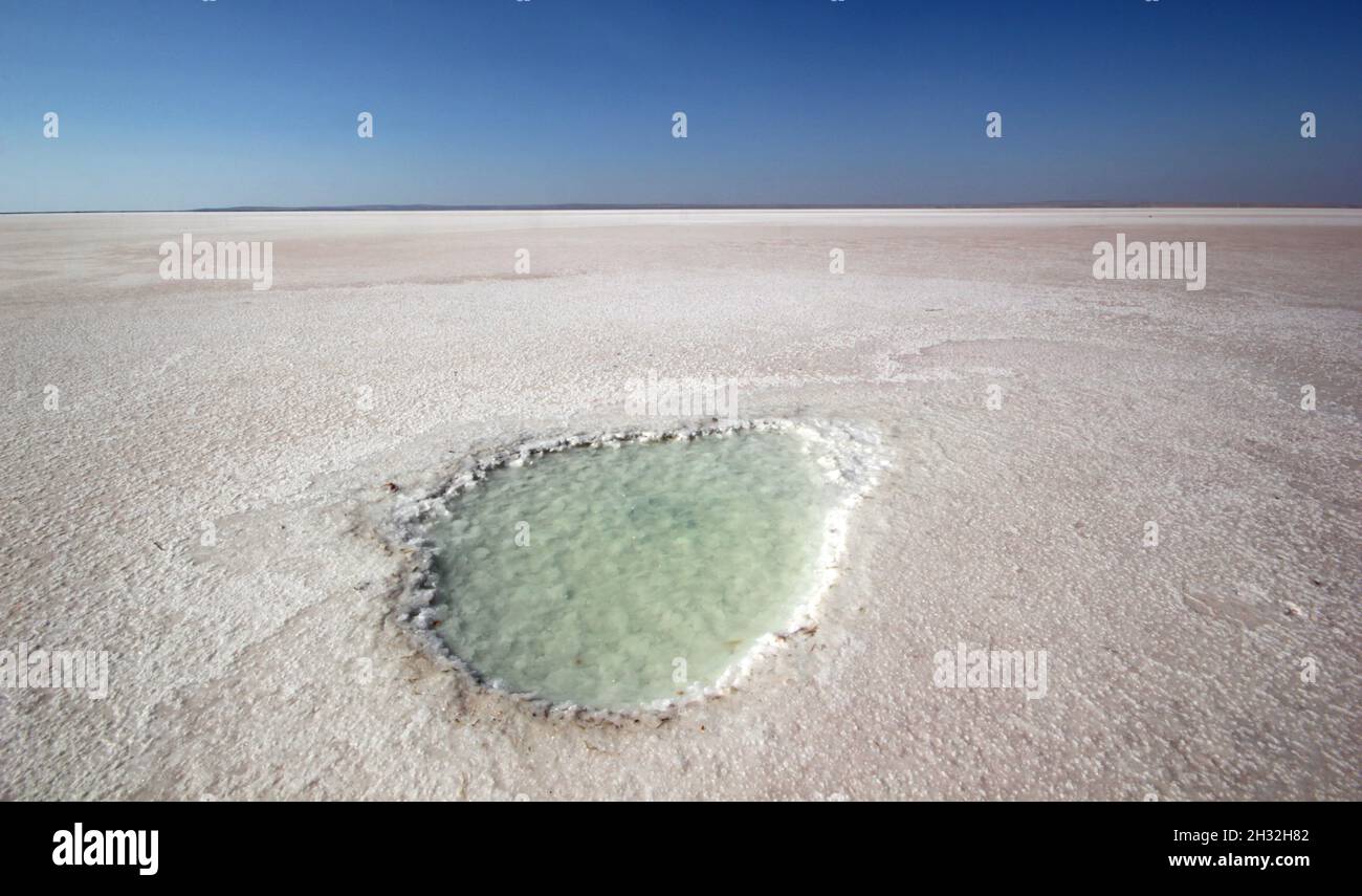 Tuz Golu Turkey. Salt Lake. White salt water Stock Photo - Alamy