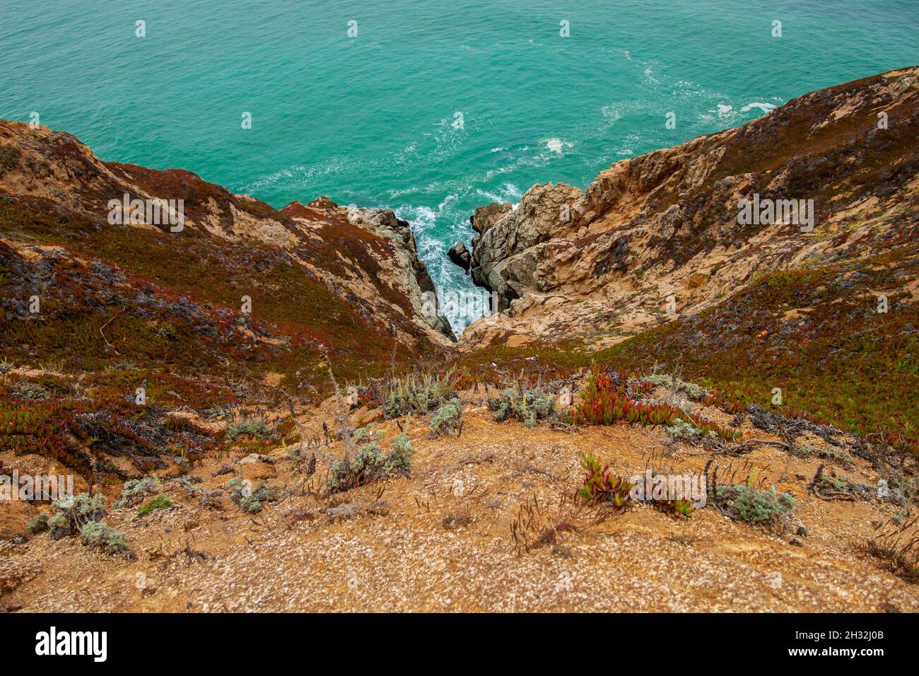 Beautiful landscape along Pacific Coast Highway (Route 1, California ...