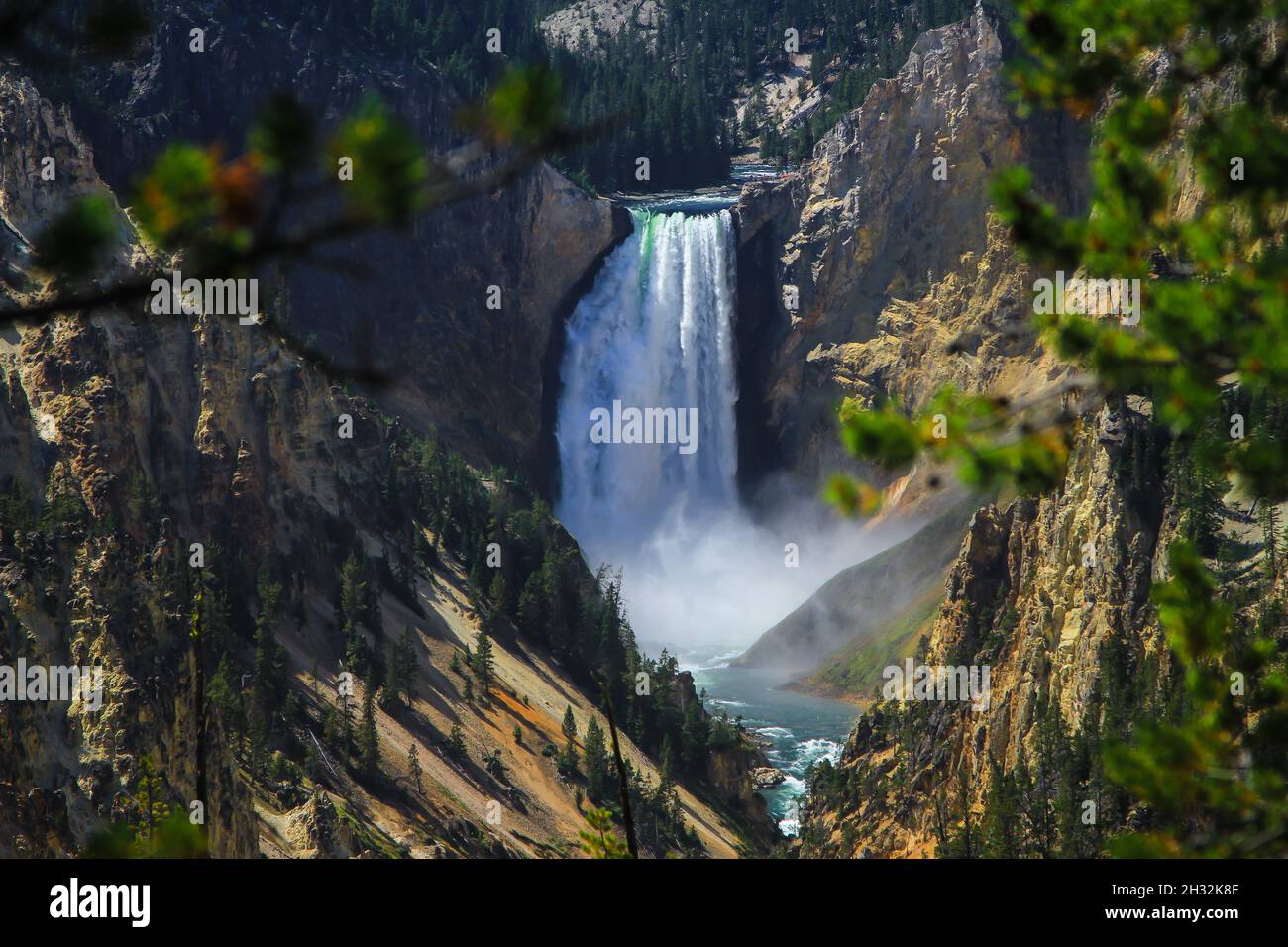 Yellowstone Inspiration Point stunning view with waterfall | Scenic ...