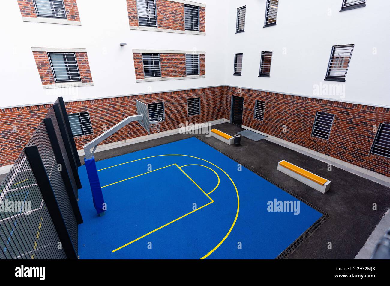 Detention basketball court hi-res stock photography and images - Alamy