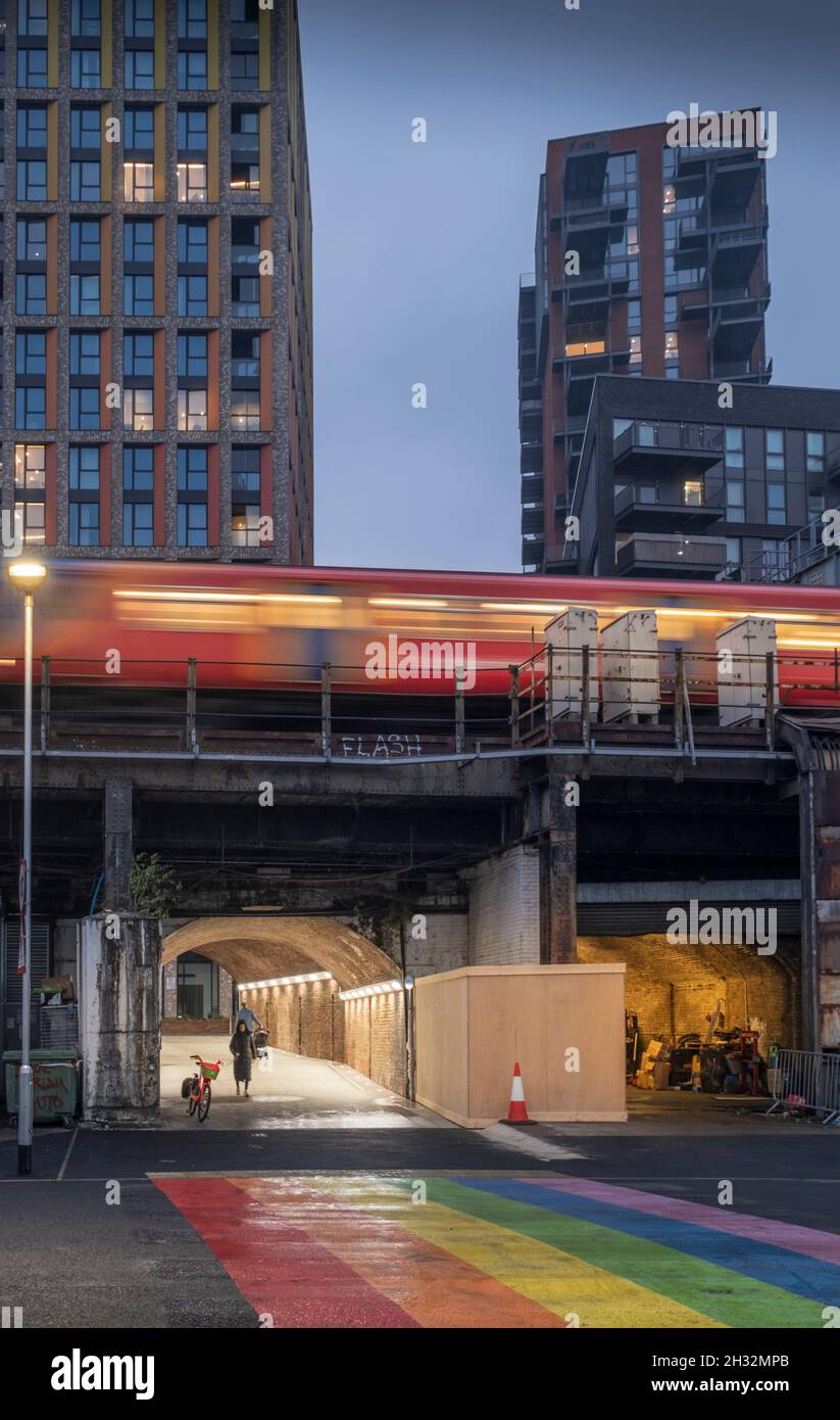 Railway arches arch urban hi-res stock photography and images - Alamy