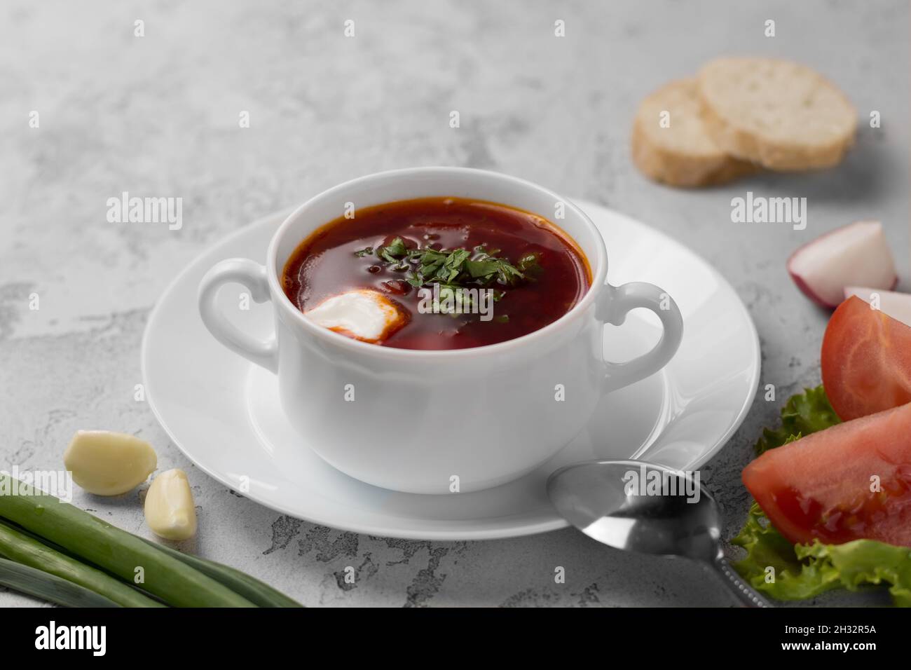 Red vegatables hi-res stock photography and images - Alamy