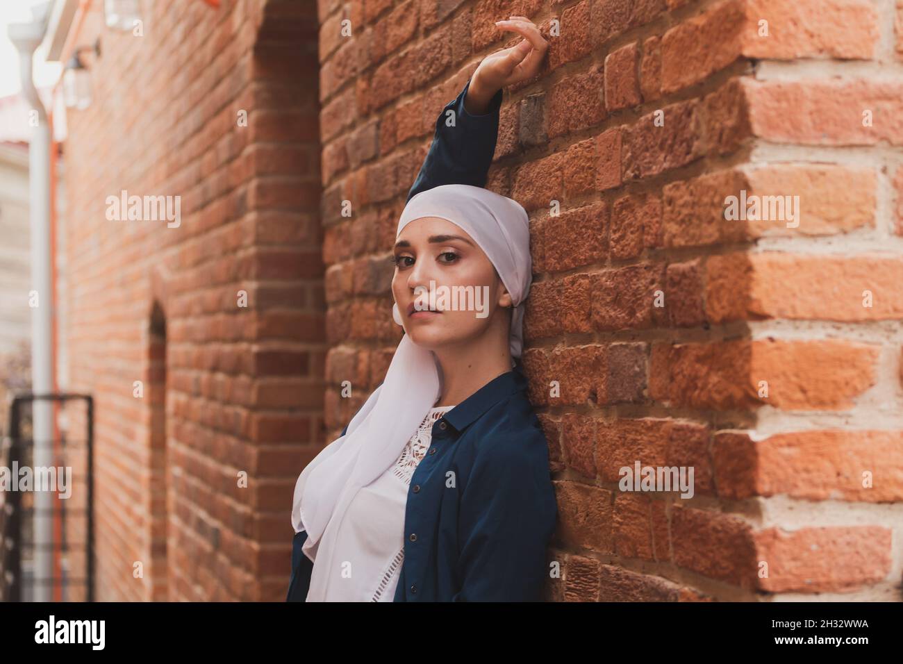 Modern muslim girl fashion with hijab.Beautiful Muslim female model ...