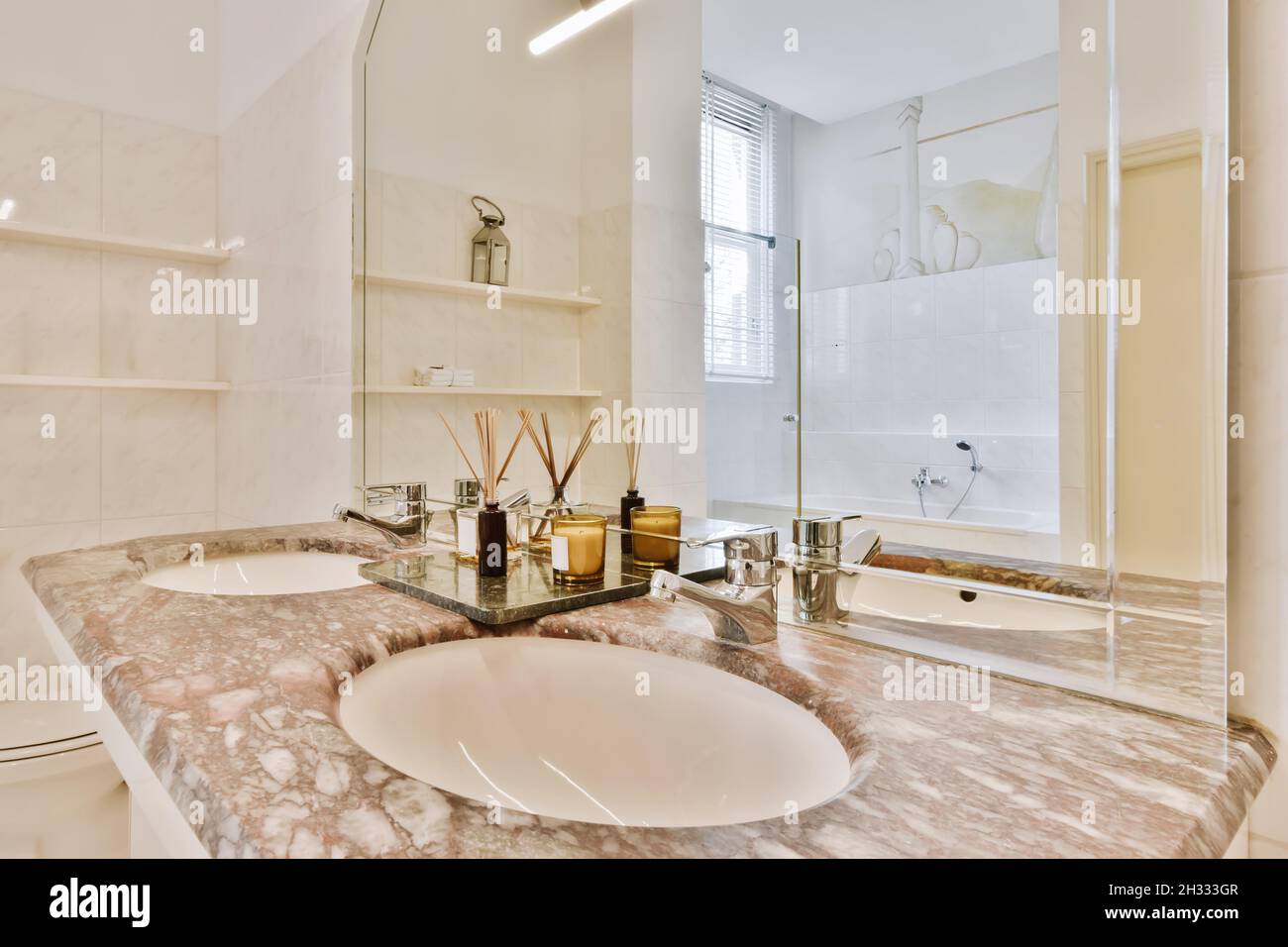 Close up of luxury faucet in an elegant bathroom Stock Photo - Alamy