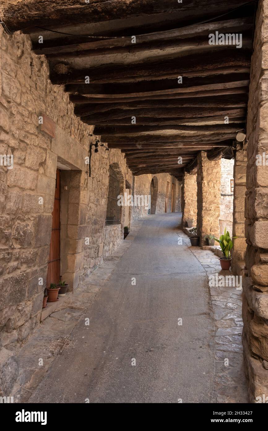 arcaded street in the medieval town of Guimera in Lleida Stock Photo ...