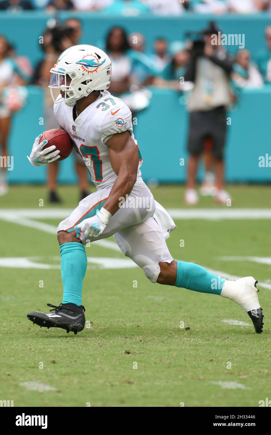 Myles gaskin dolphins hi-res stock photography and images - Alamy