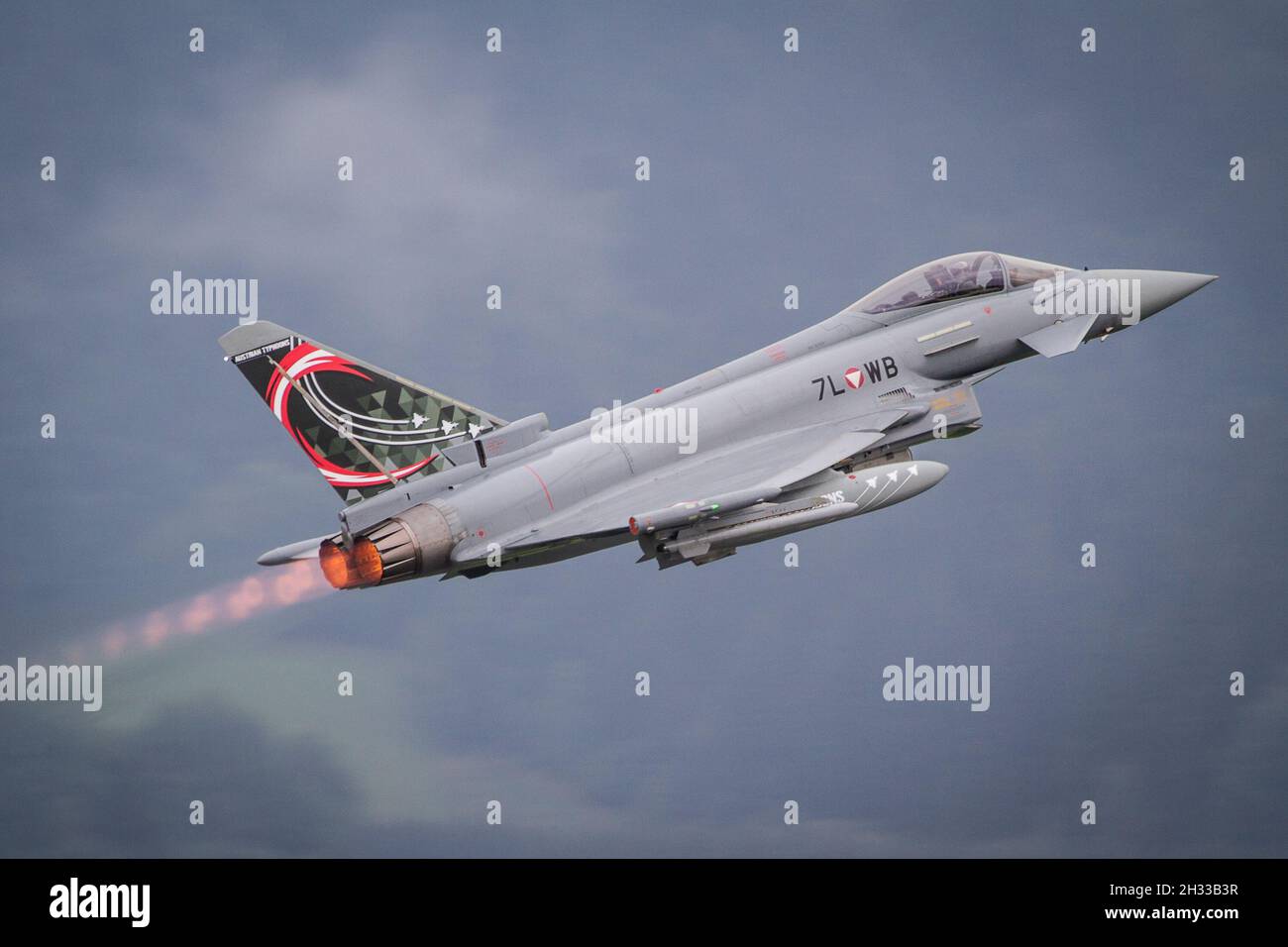 Eurofighter takeoff hi-res stock photography and images - Alamy