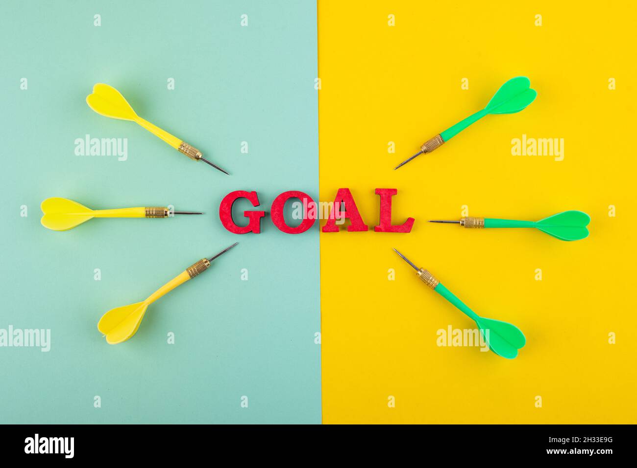 Target and goal concept with arrows Stock Photo - Alamy