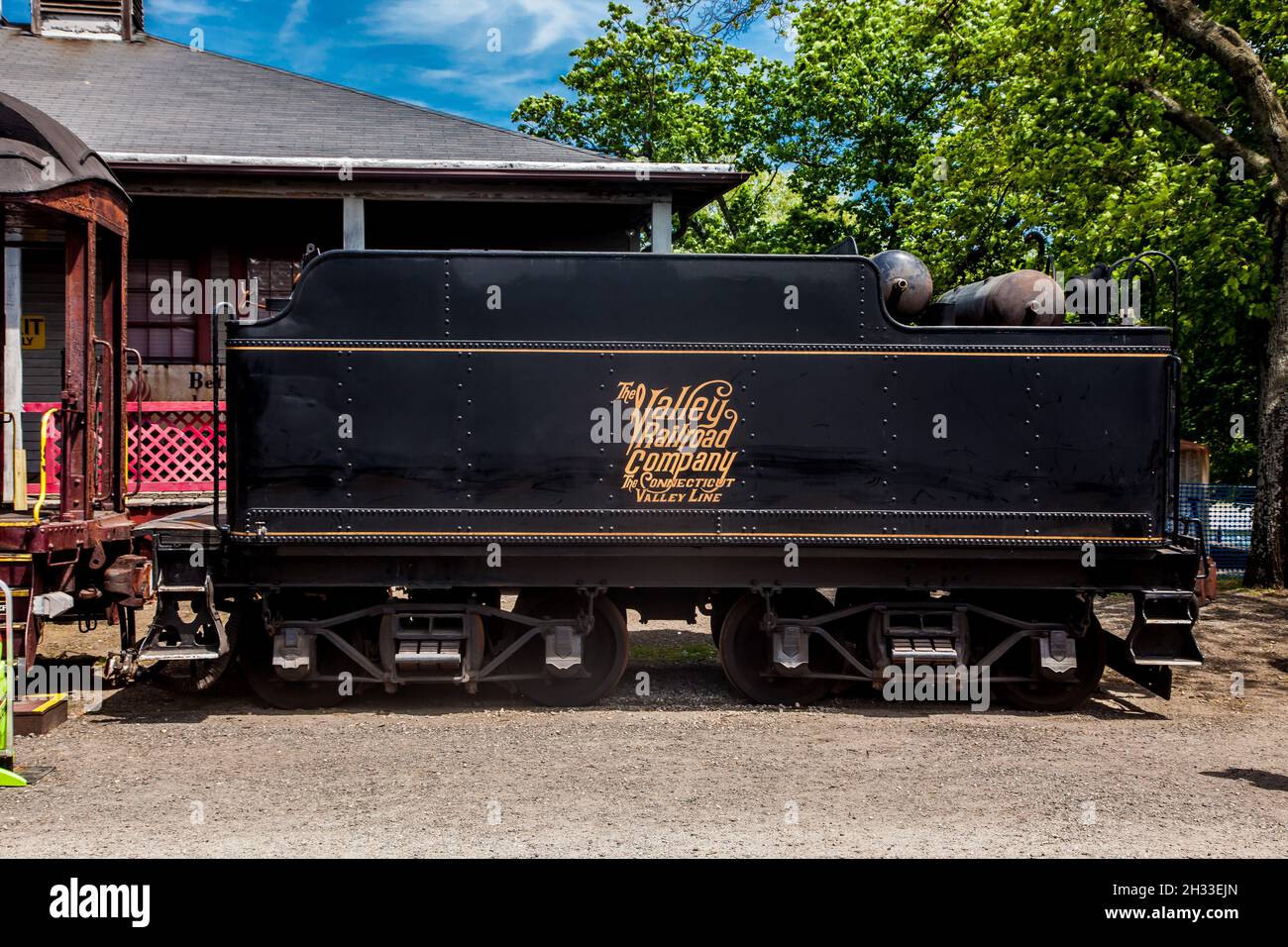 ESSEX, CT, USA - MAY 24, 2015: Connecticut Valley Railroad Steam Train ...