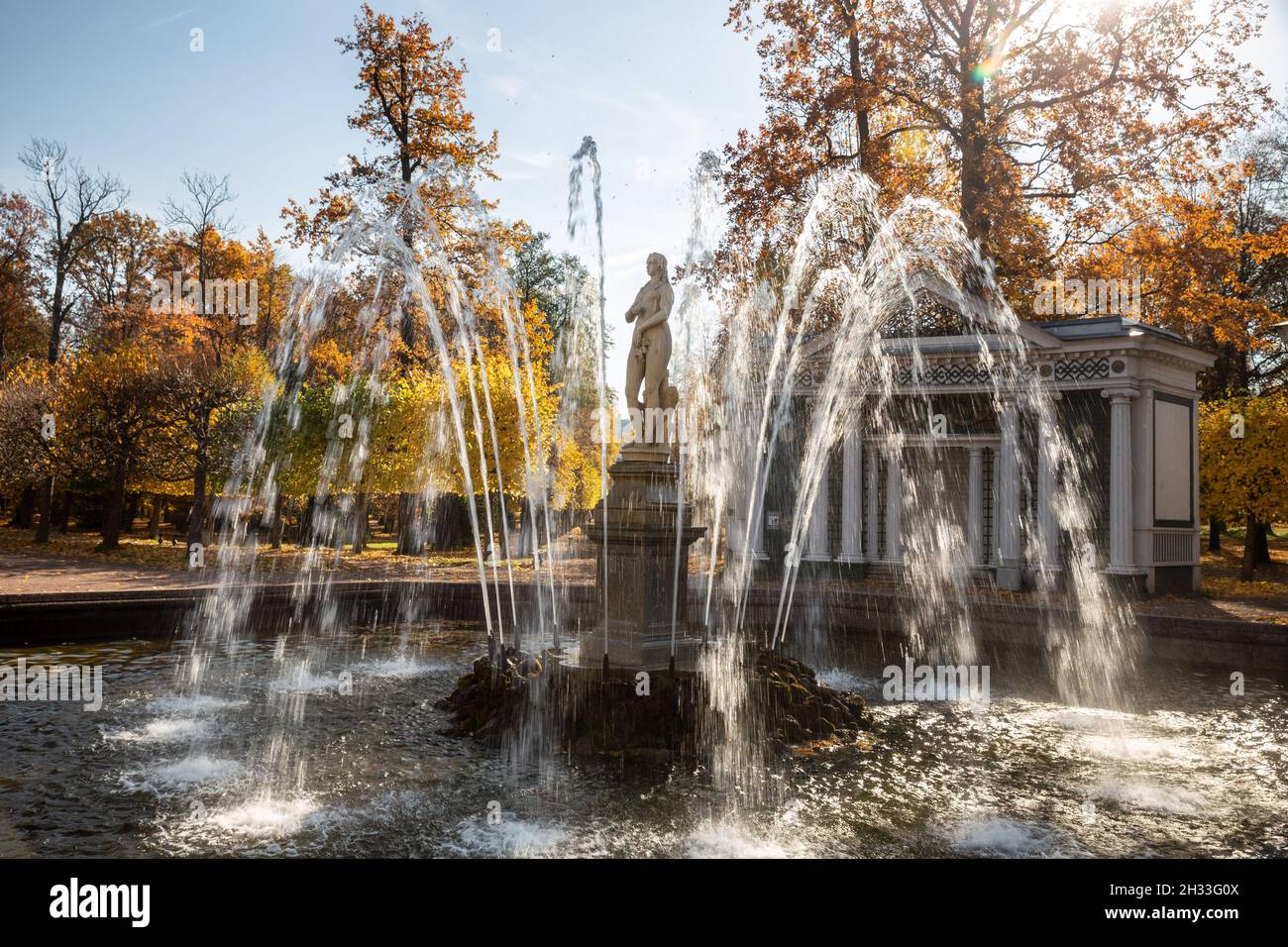 PETERHOF, RUSSIA - OCTOBER 06, 2021: Fountain "Eva" in the Lower Park ...