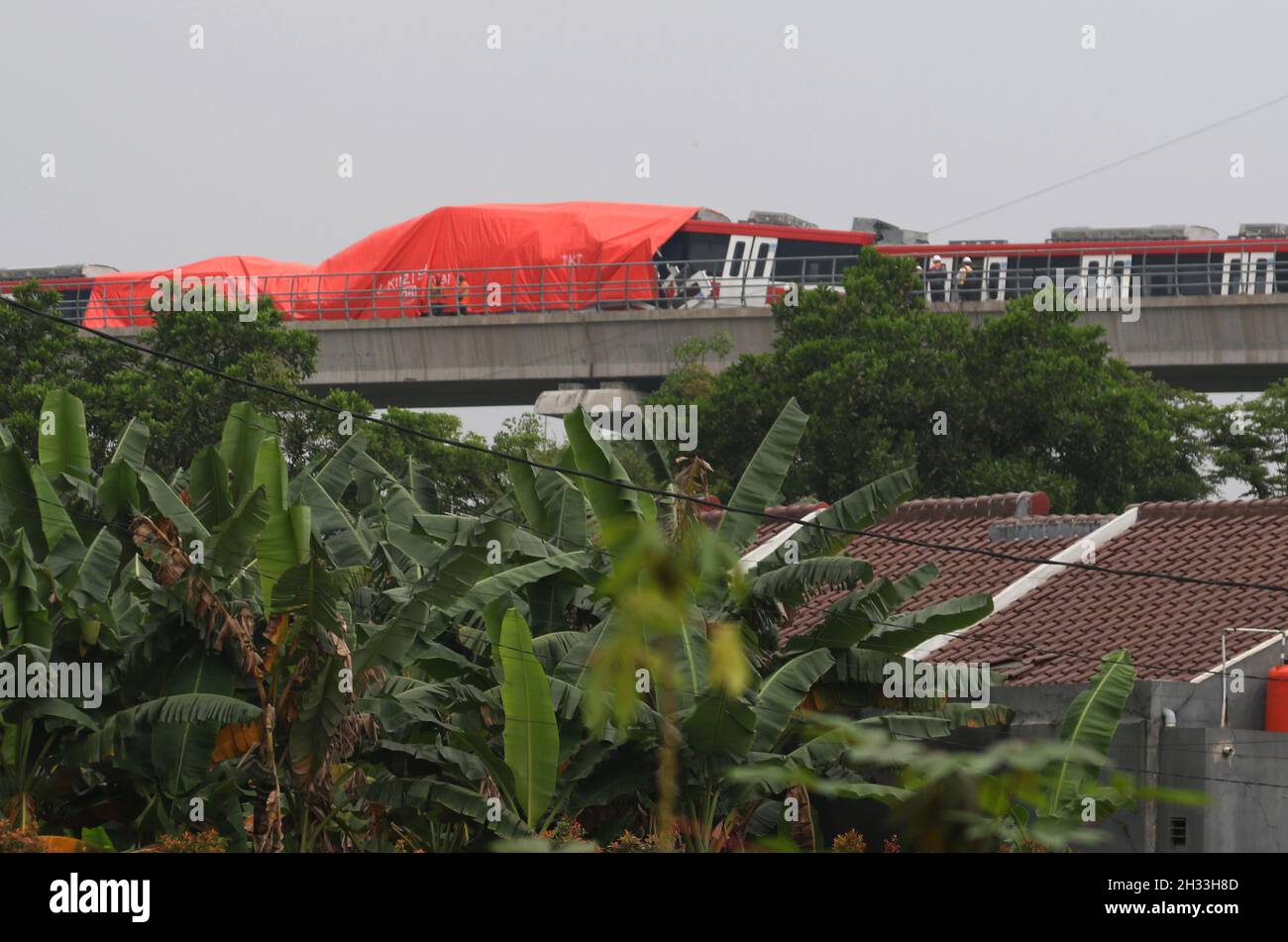 Lrt jakarta hi-res stock photography and images - Alamy