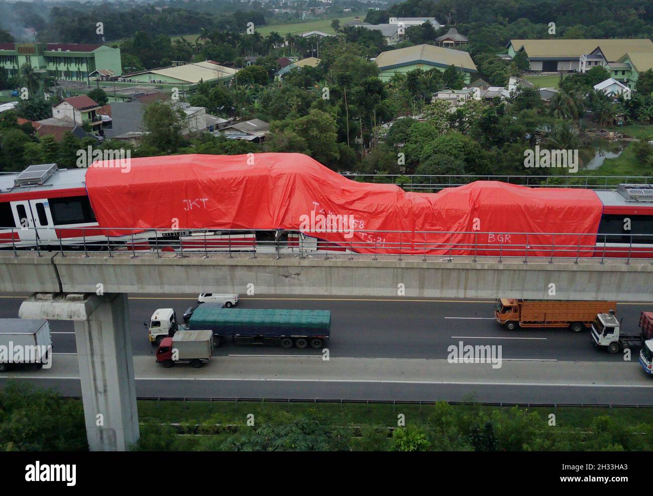 Lrt jakarta hi-res stock photography and images - Alamy