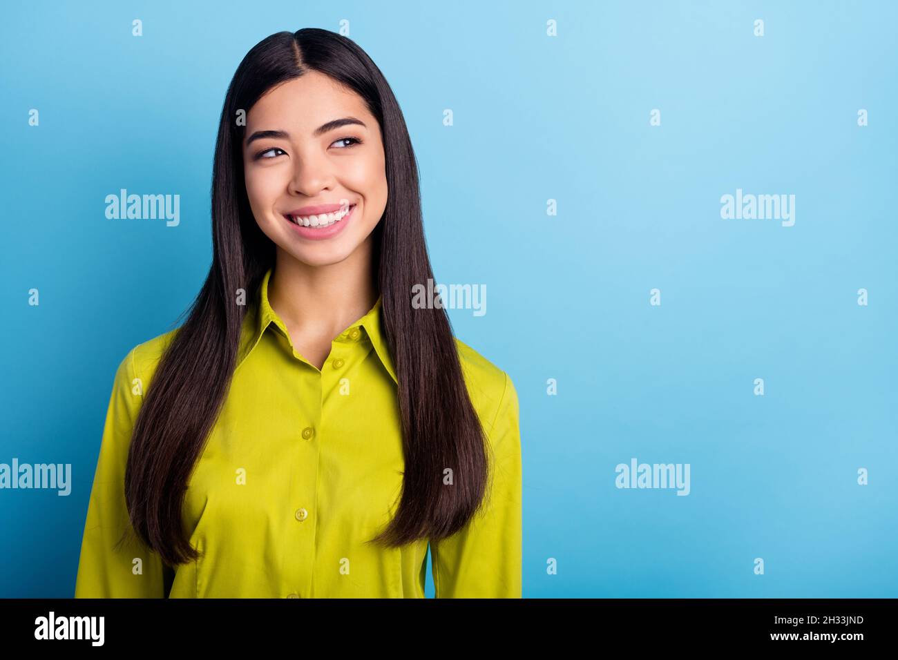 Photo of young attractive woman happy positive toothy smile dream look ...