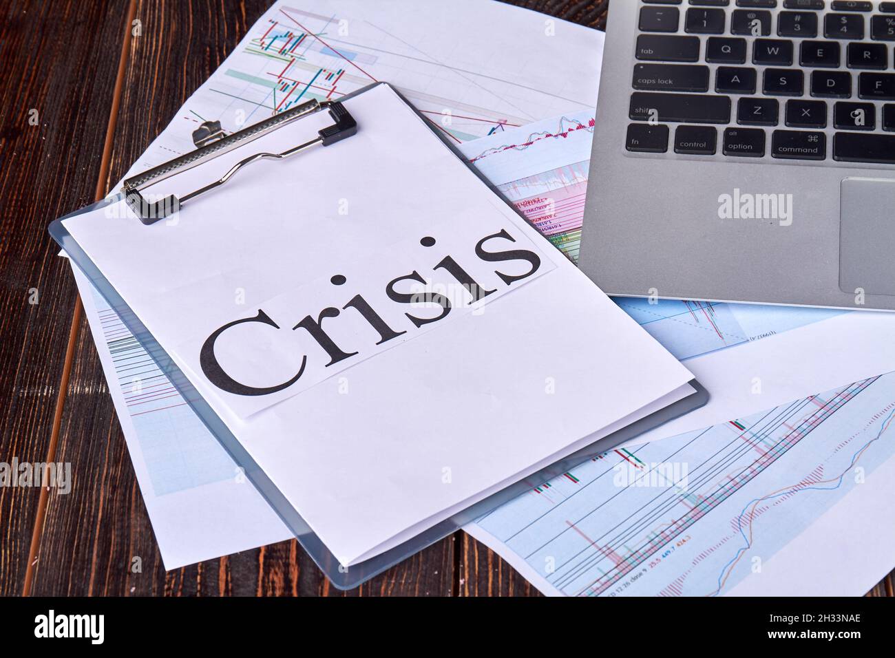 Laptop analysis hi-res stock photography and images - Alamy