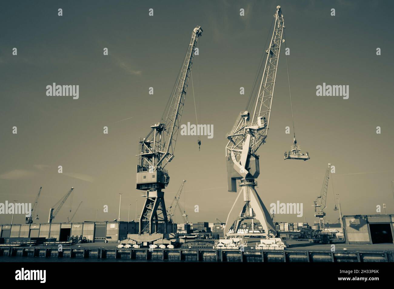 Construction site the netherlands hi-res stock photography and images ...