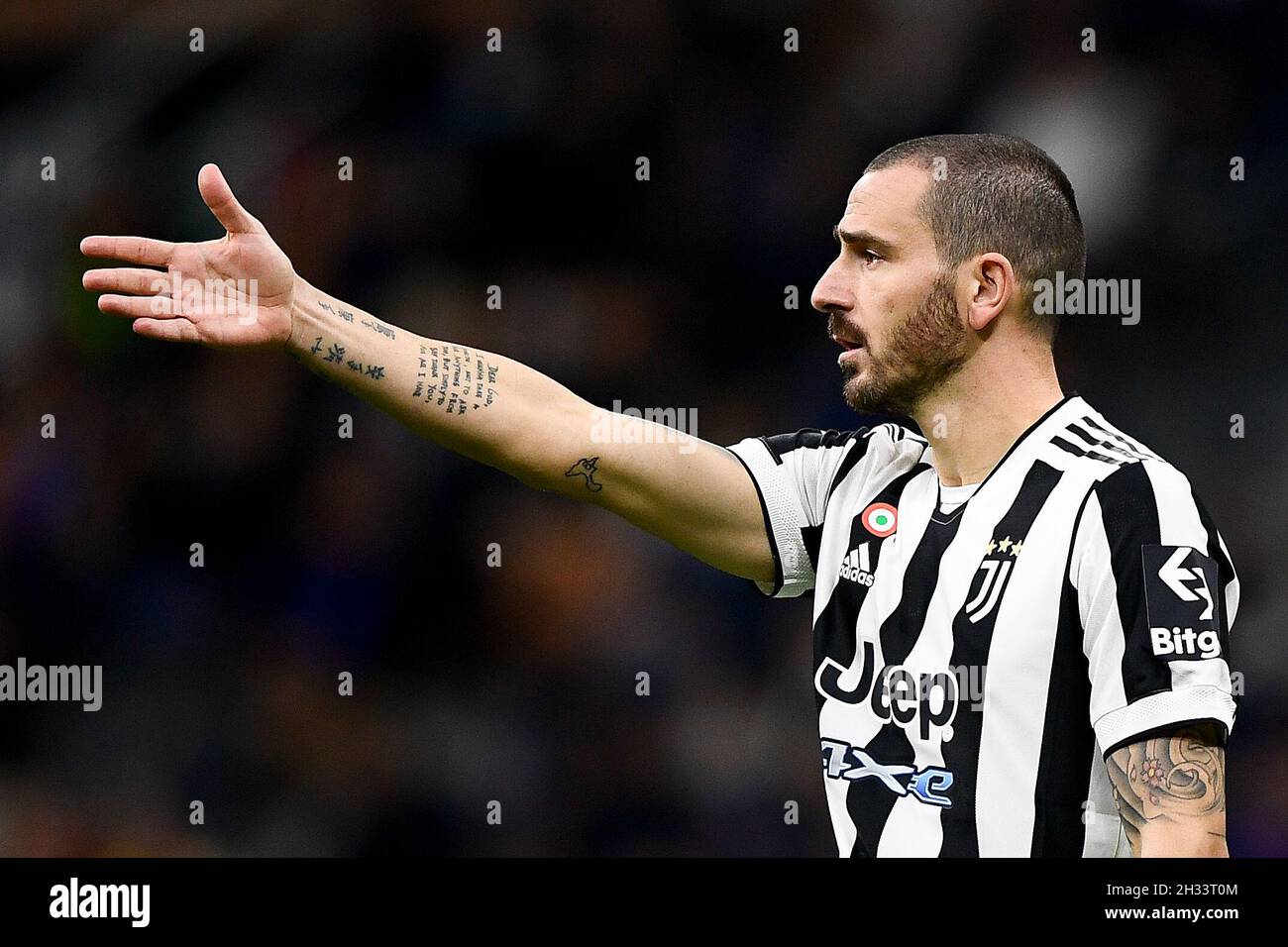 Leonardo bonucci inter hi-res stock photography and images - Alamy