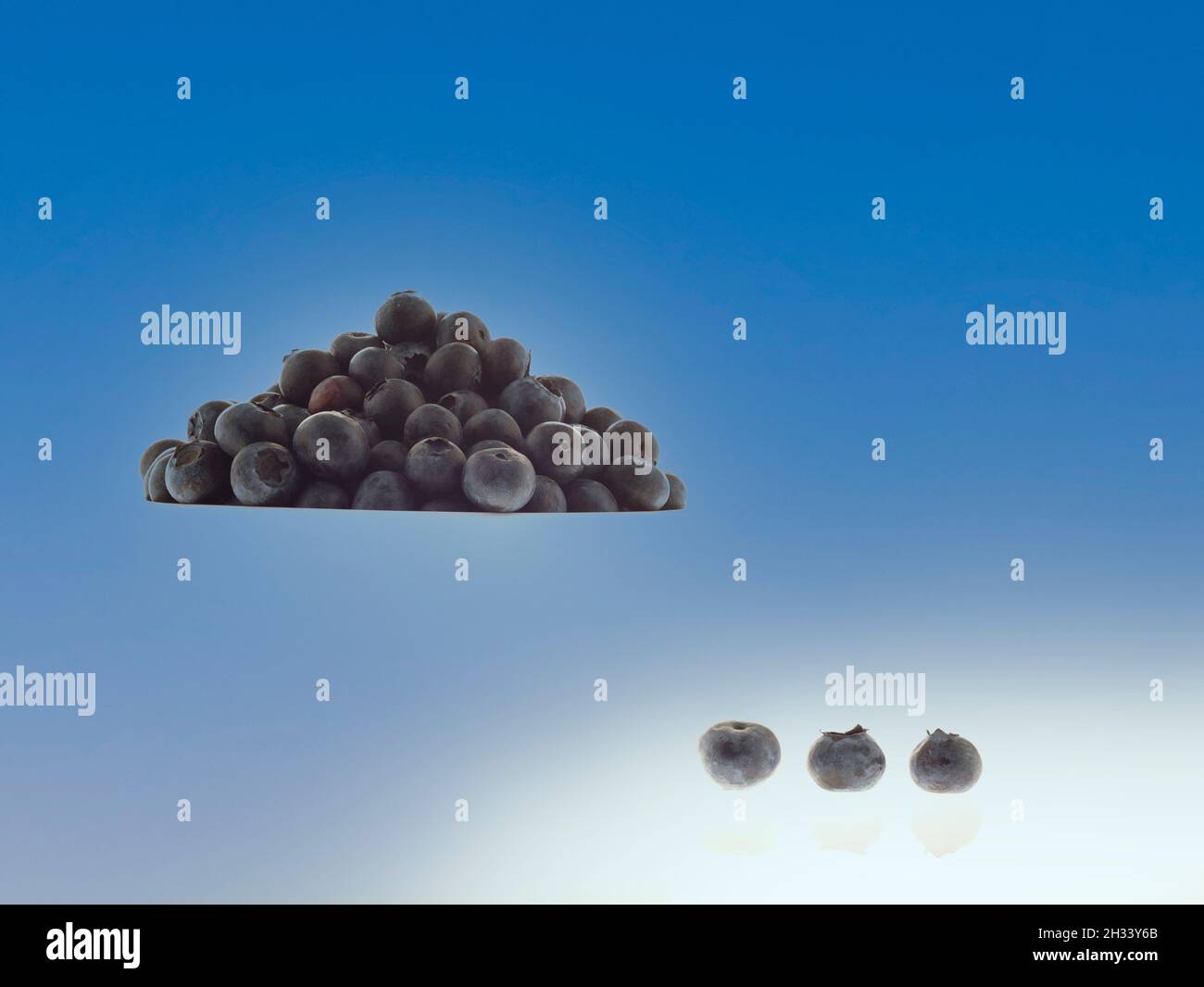 Healthy Blueberries, fruit still-life Stock Photo - Alamy