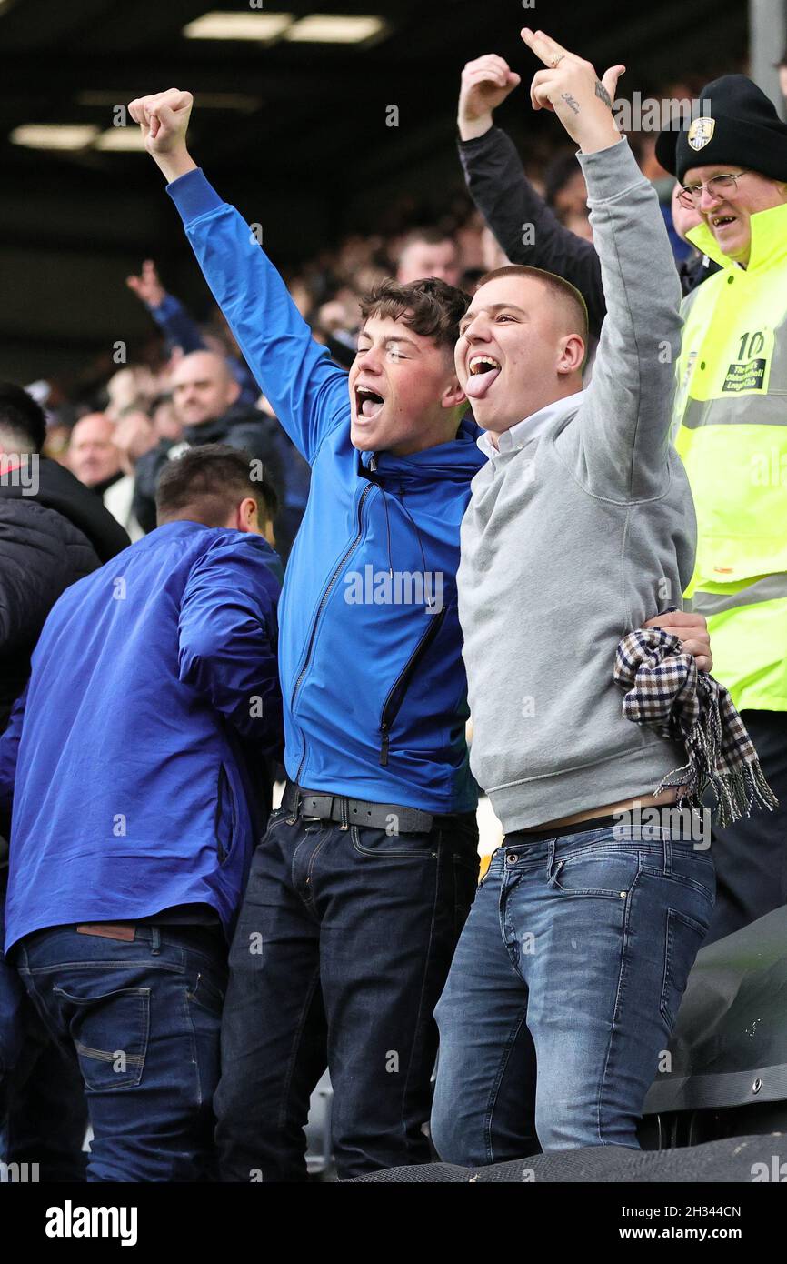 Stockport county fan hi-res stock photography and images - Alamy