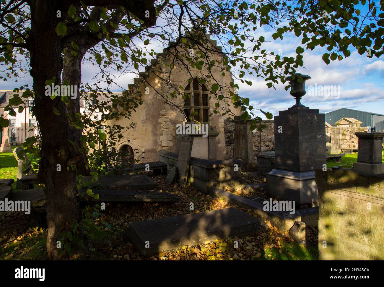 Banff cemetery hi-res stock photography and images - Alamy