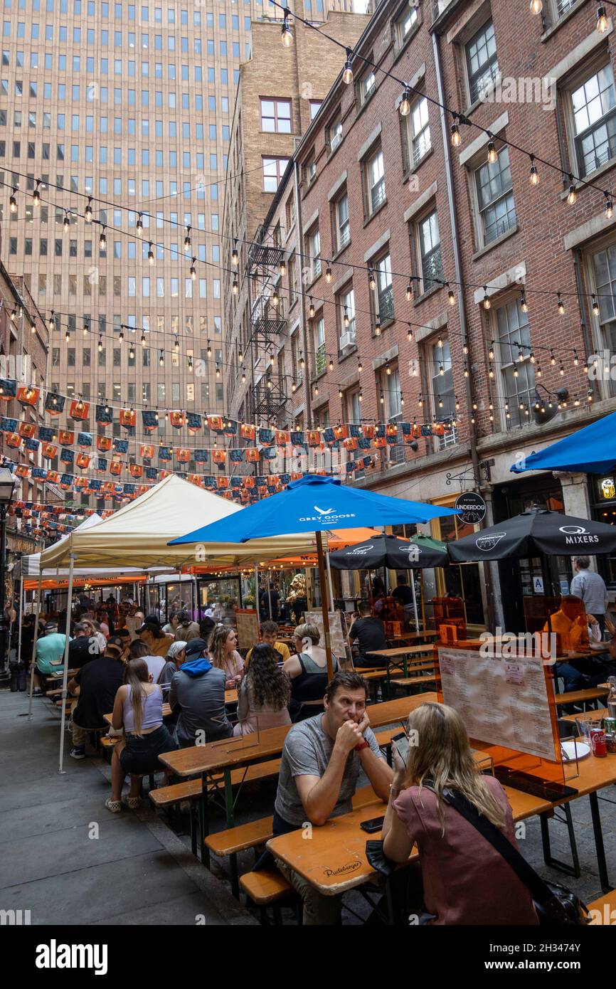 Stone Street is an Historic District in Lower Manhattan, NYC, USA Stock ...