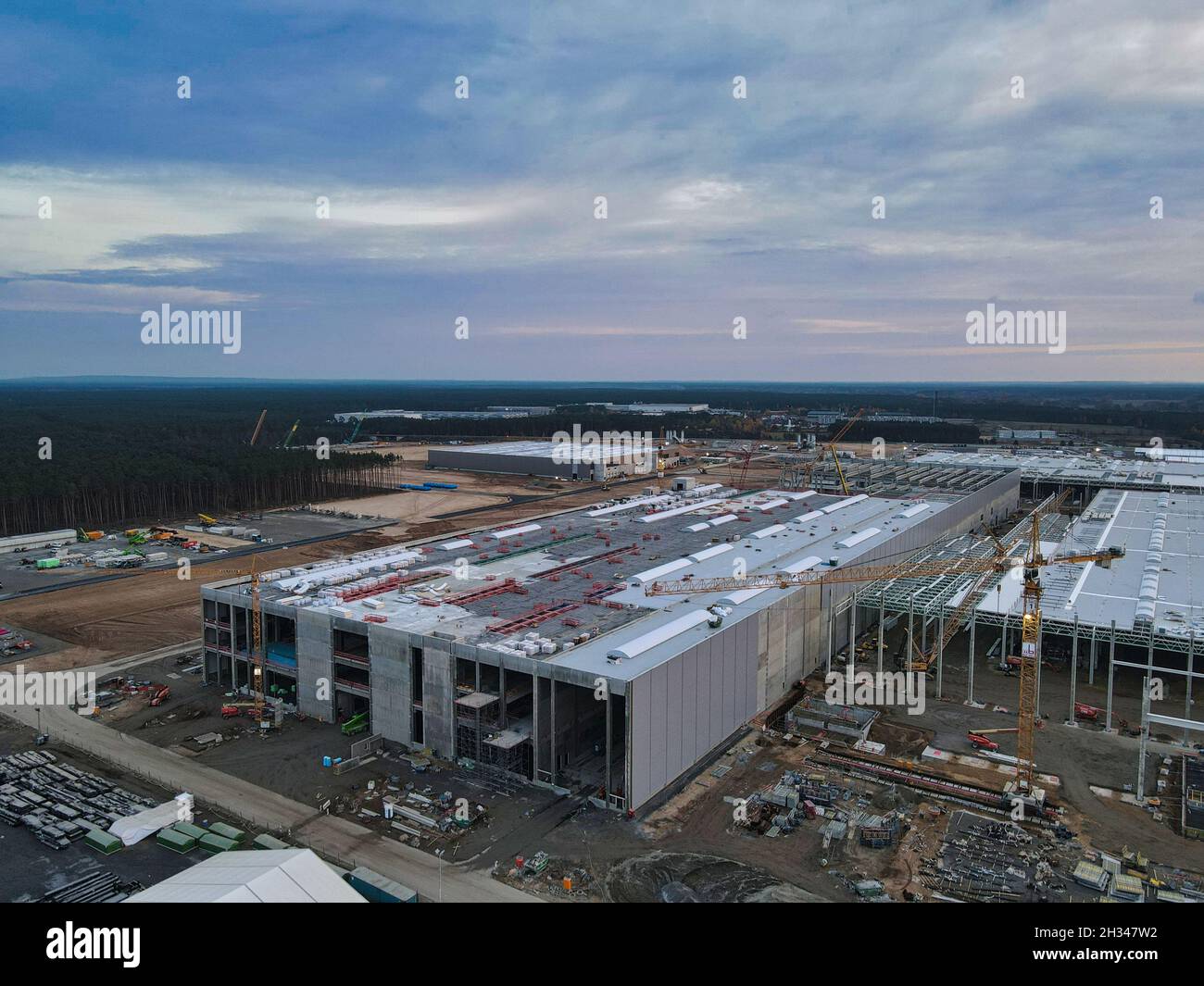Tesla gigafactory in Germany during construction Stock Photo - Alamy