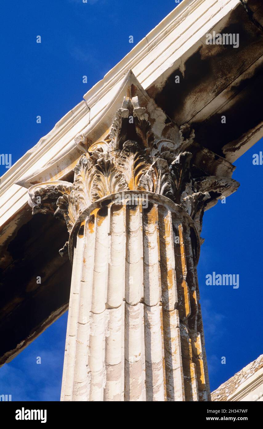 Capitol of Corinthian Column Temple of Olympian Zeus Athens, Greece ...