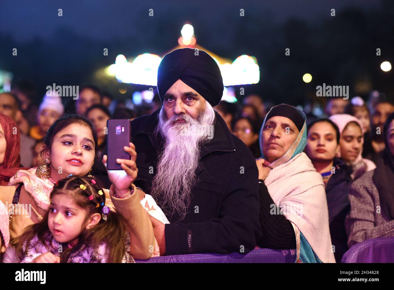 Multi cultural uk hi-res stock photography and images - Alamy