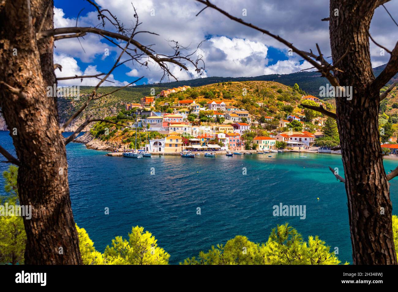 Turquoise colored bay in Mediterranean sea with beautiful colorful ...