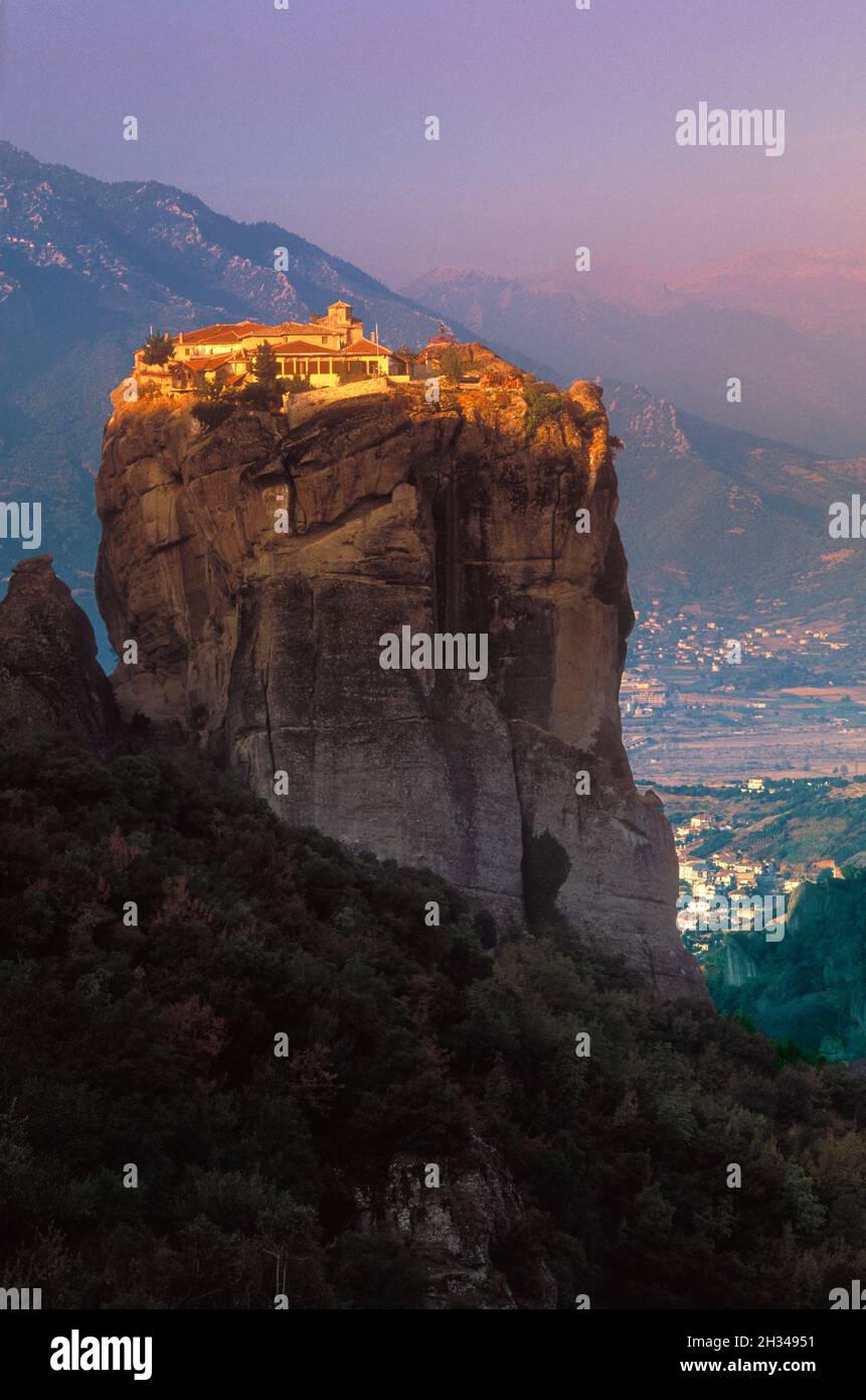 Holy Trinity Monastery, Thessaly, Meteora, Greece Stock Photo - Alamy