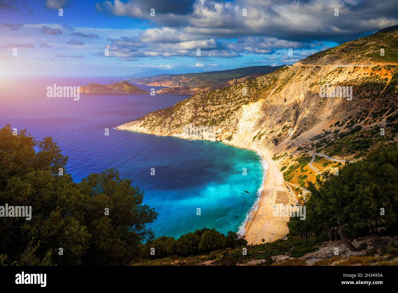 Isla cefalonia hi-res stock photography and images - Alamy