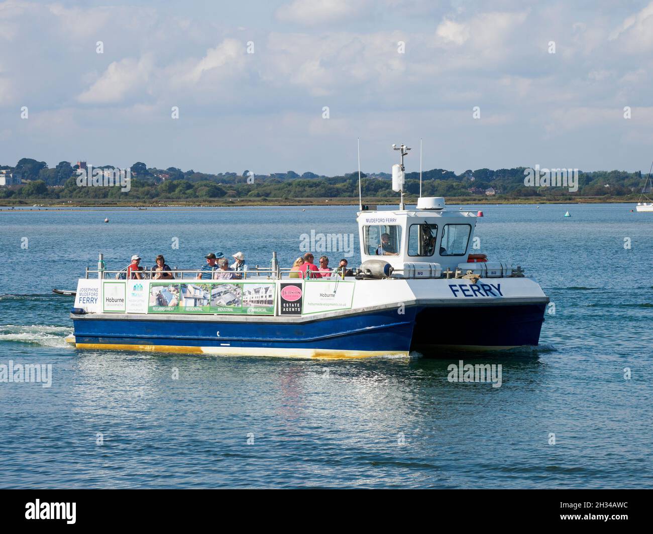 Josephine Mudeford Ferry crossing Christchurch Harbour, Dorset, UK ...
