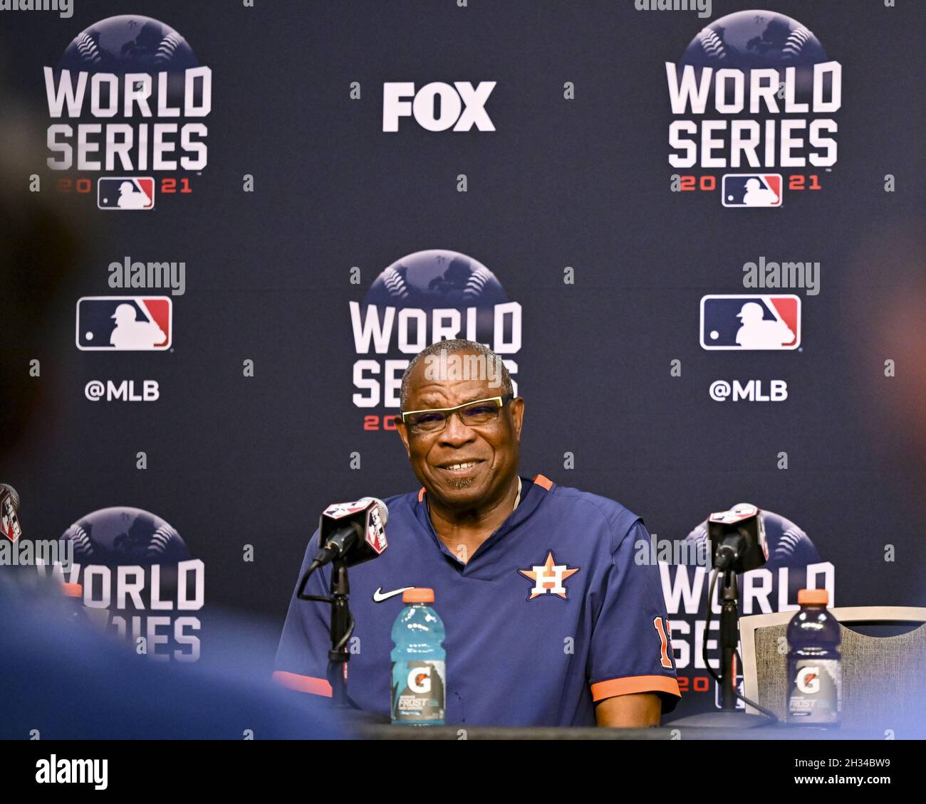 Houston, United States. 25th Oct, 2021. Houston Astros manager Dusty ...
