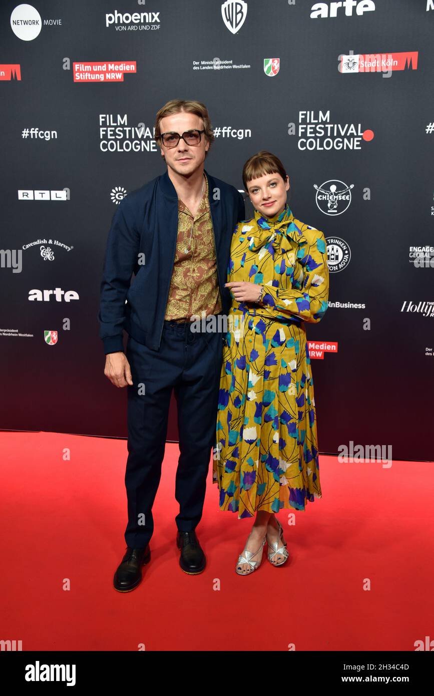 Cologne, Germany. 24th Oct, 2021. Actors Albrecht Schuch and Jella ...