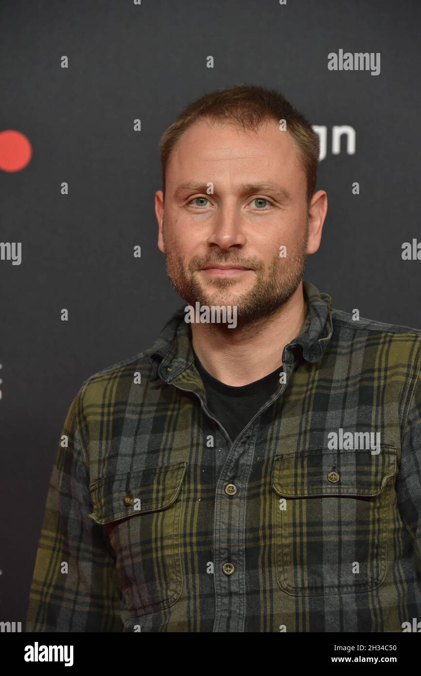 Cologne, Germany. 24th Oct, 2021. Actor Max Riemelt comes to the ...