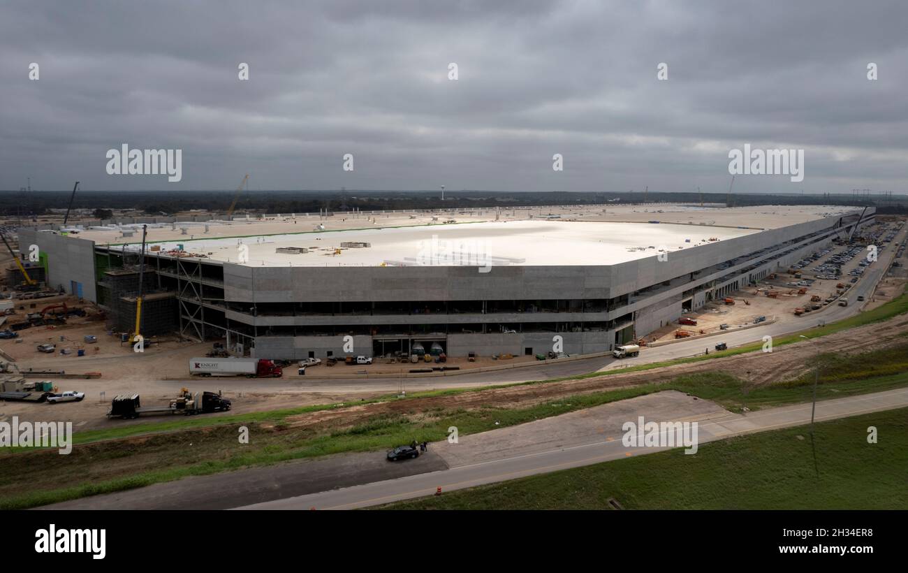 Tesla gigafactory austin hi-res stock photography and images - Alamy