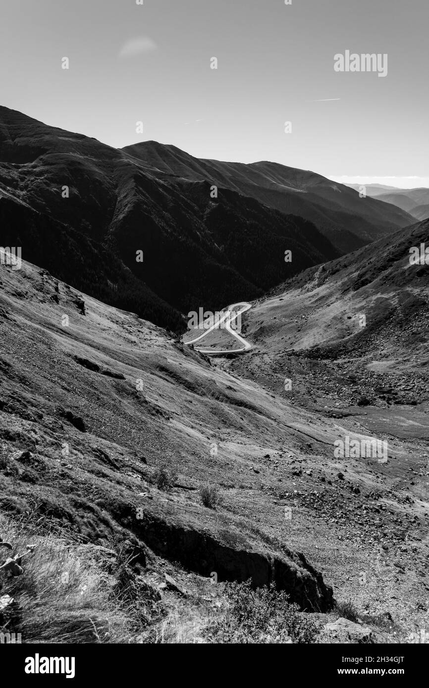 View mountain road in forest Black and White Stock Photos & Images - Alamy