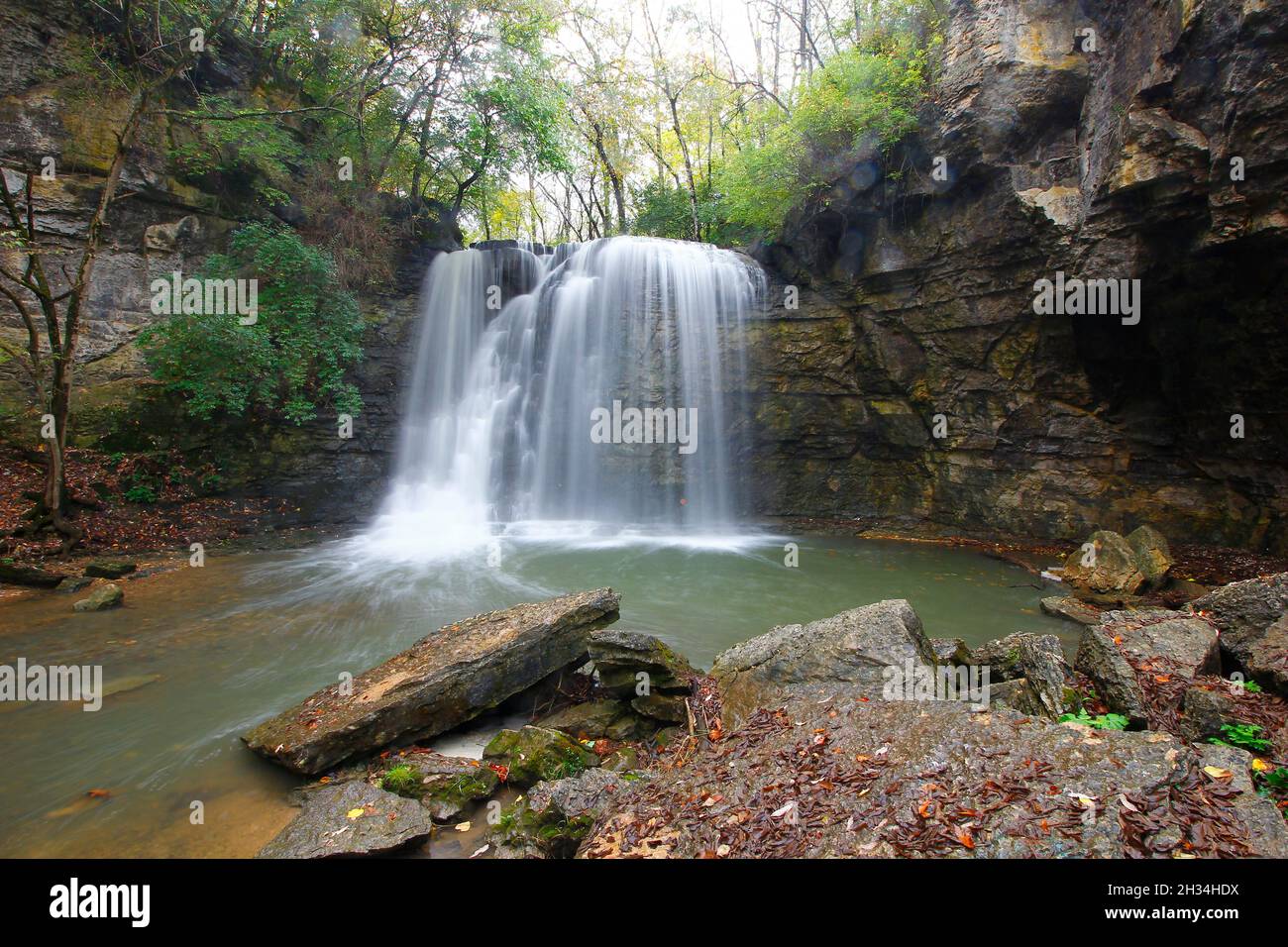 Hayden Run Falls Park in Autumn, Columbus, Ohio Stock Photo - Alamy