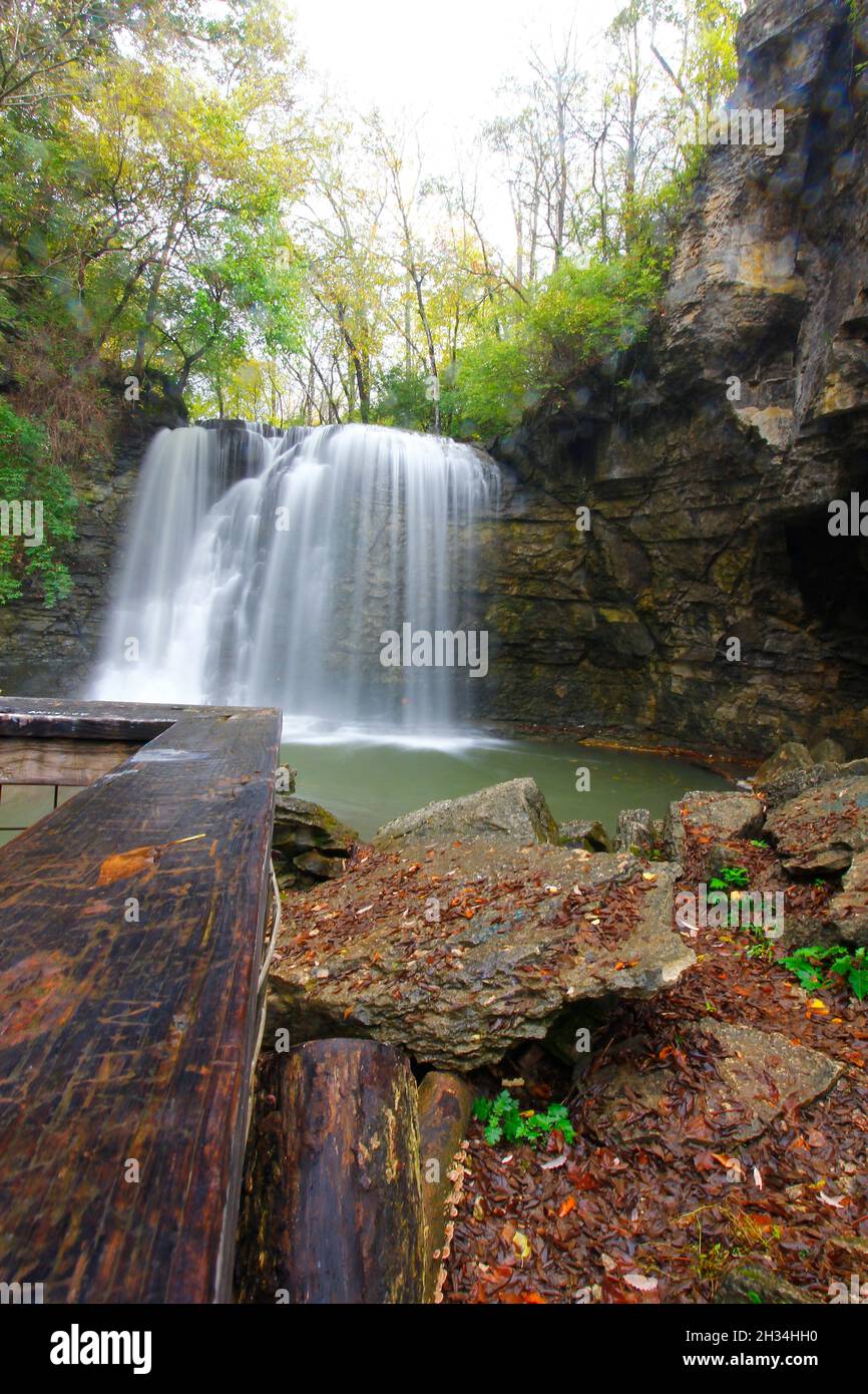 Hayden Run Falls Park in Autumn, Columbus, Ohio Stock Photo - Alamy