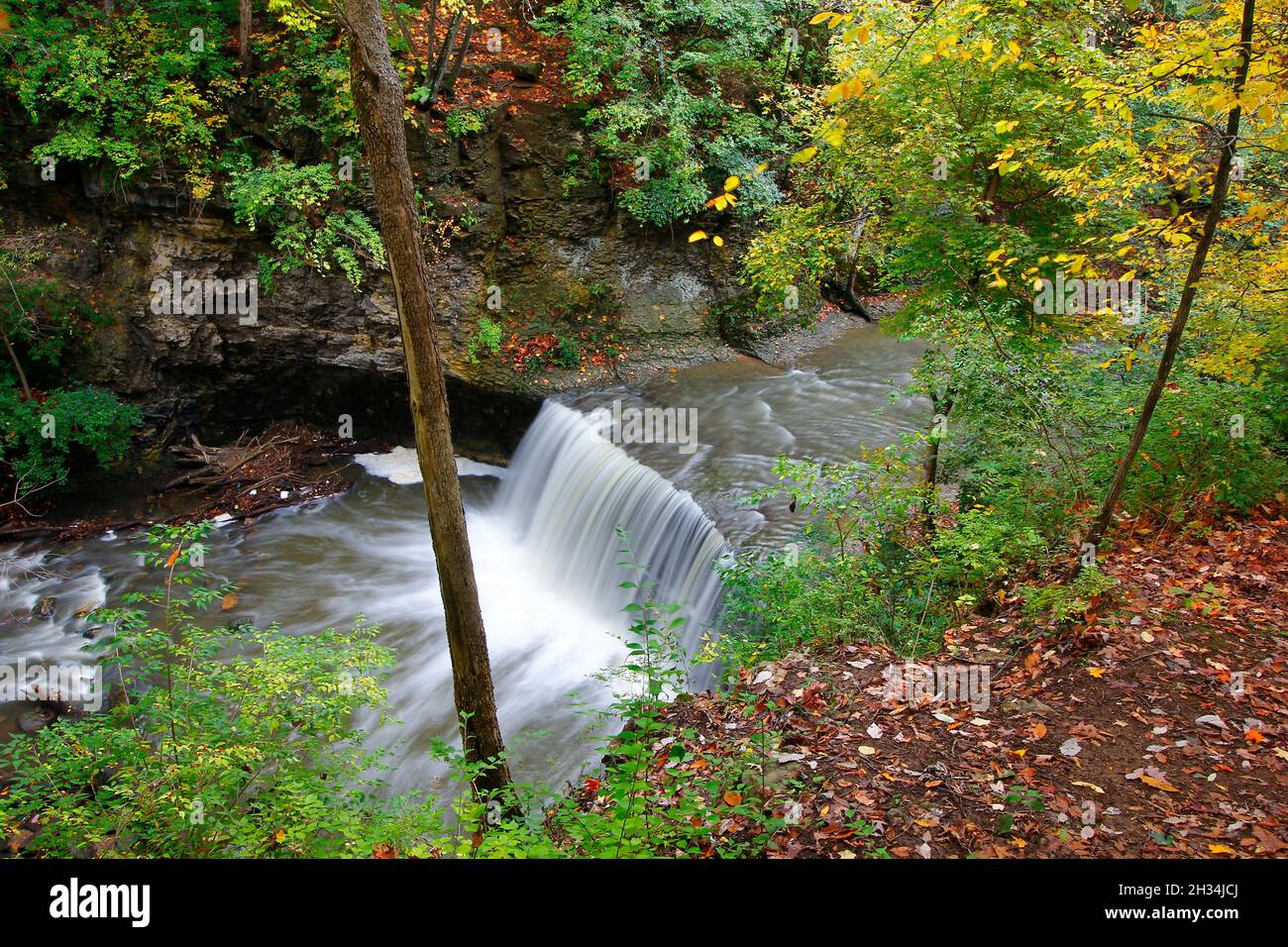 Indian Run Falls Park in Autumn, Dublin, Ohio Stock Photo - Alamy
