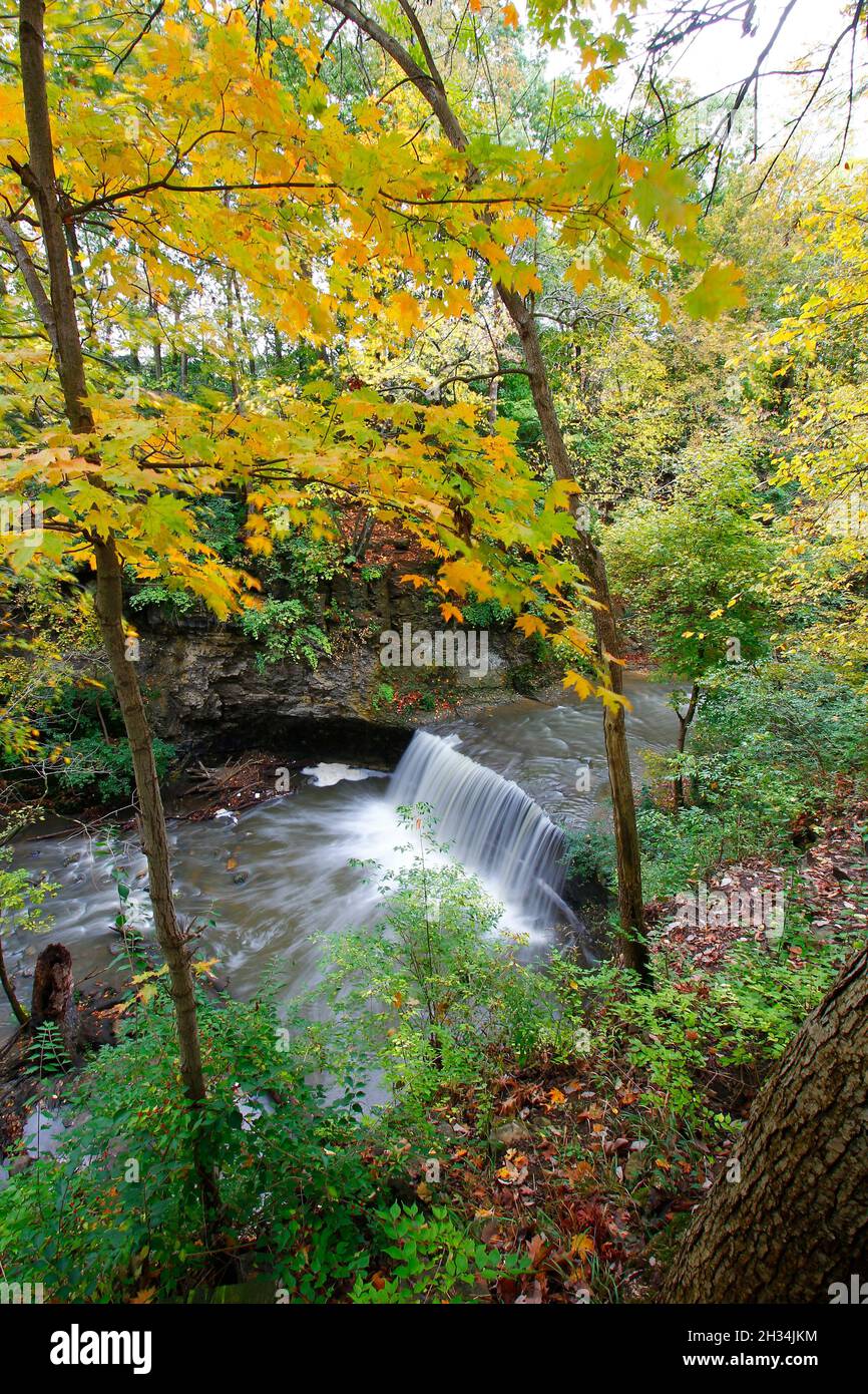 Indian Run Falls Park in Autumn, Dublin, Ohio Stock Photo - Alamy